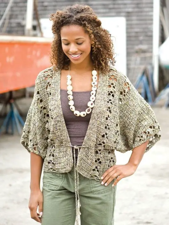 60 Sexy V-Neckline Outfit Ideas That Will Make You Look Slimmer - Greenorc