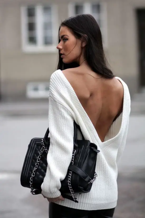 60 Sexy V-Neckline Outfit Ideas That Will Make You Look Slimmer - Greenorc