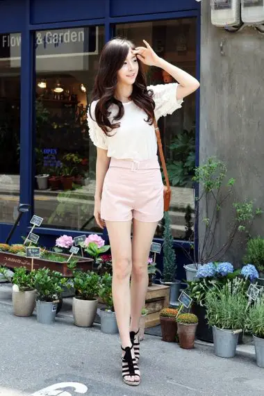45 Pleasing Korean Fashion Style Outfits you must try - Greenorc