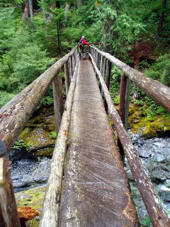 45 Mysterious Bridges Photography Ideas and Tips - Greenorc