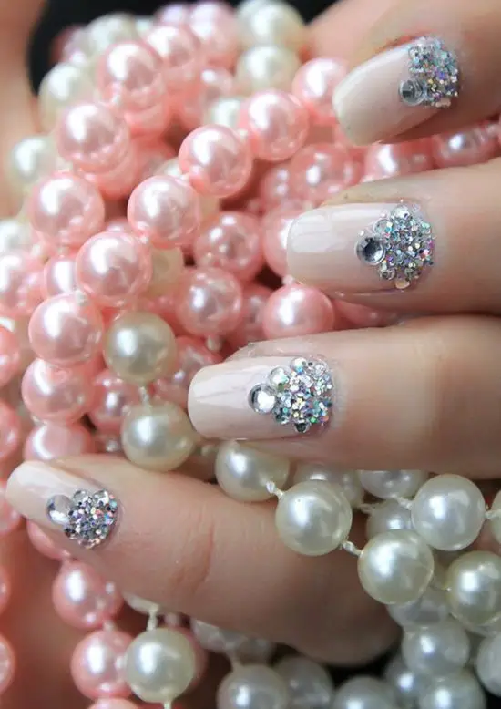 45 Glamorous Bling Nail Art Designs For 2017 - Greenorc