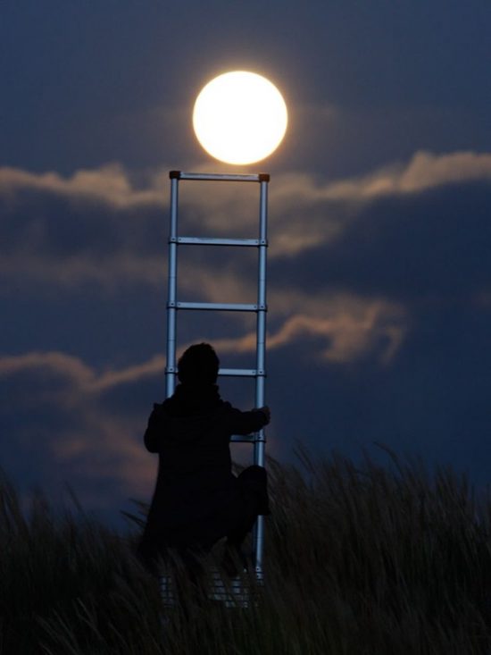 45 Fascinating Full Moon Photography Tips and Ideas