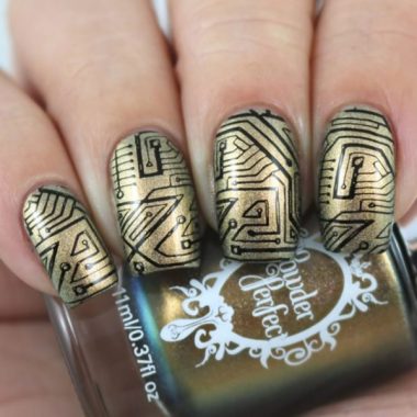 45 Futuristic Nail Art Designs to Look Unique in 2018