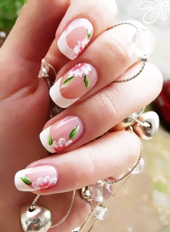 45 Beautiful Spring Nail Art Designs And Colors 2018 - Greenorc